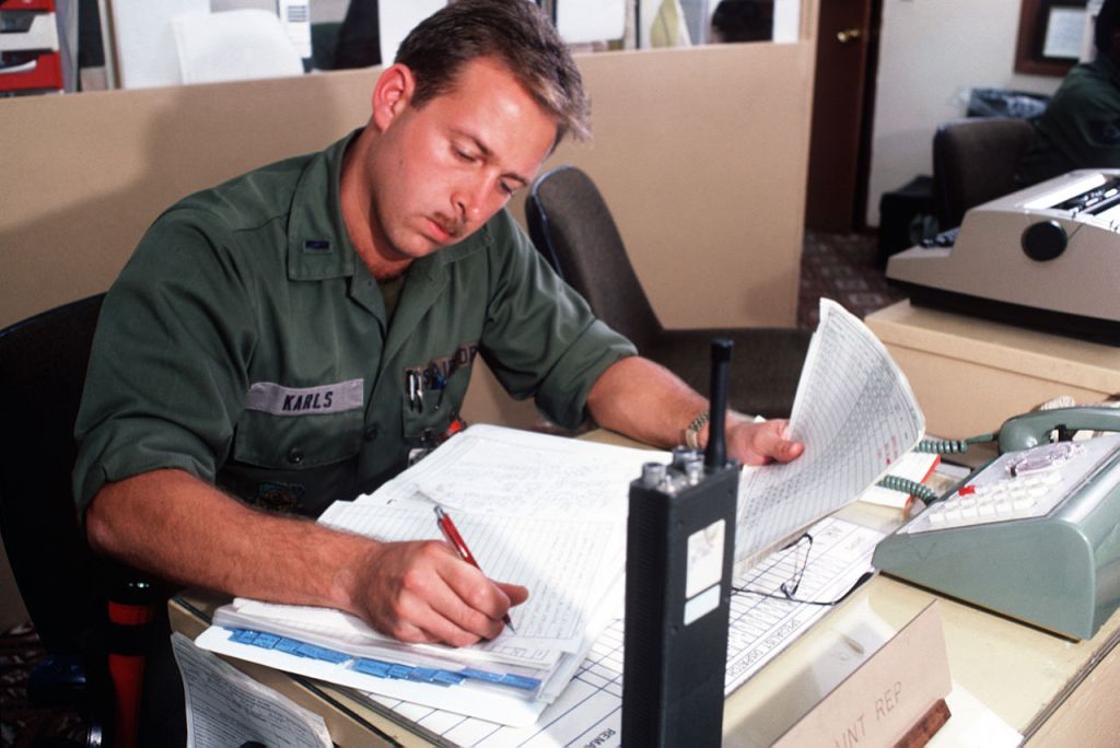 Thrown into the Deep End: Tips for New Platoon Leaders – The Angry ...